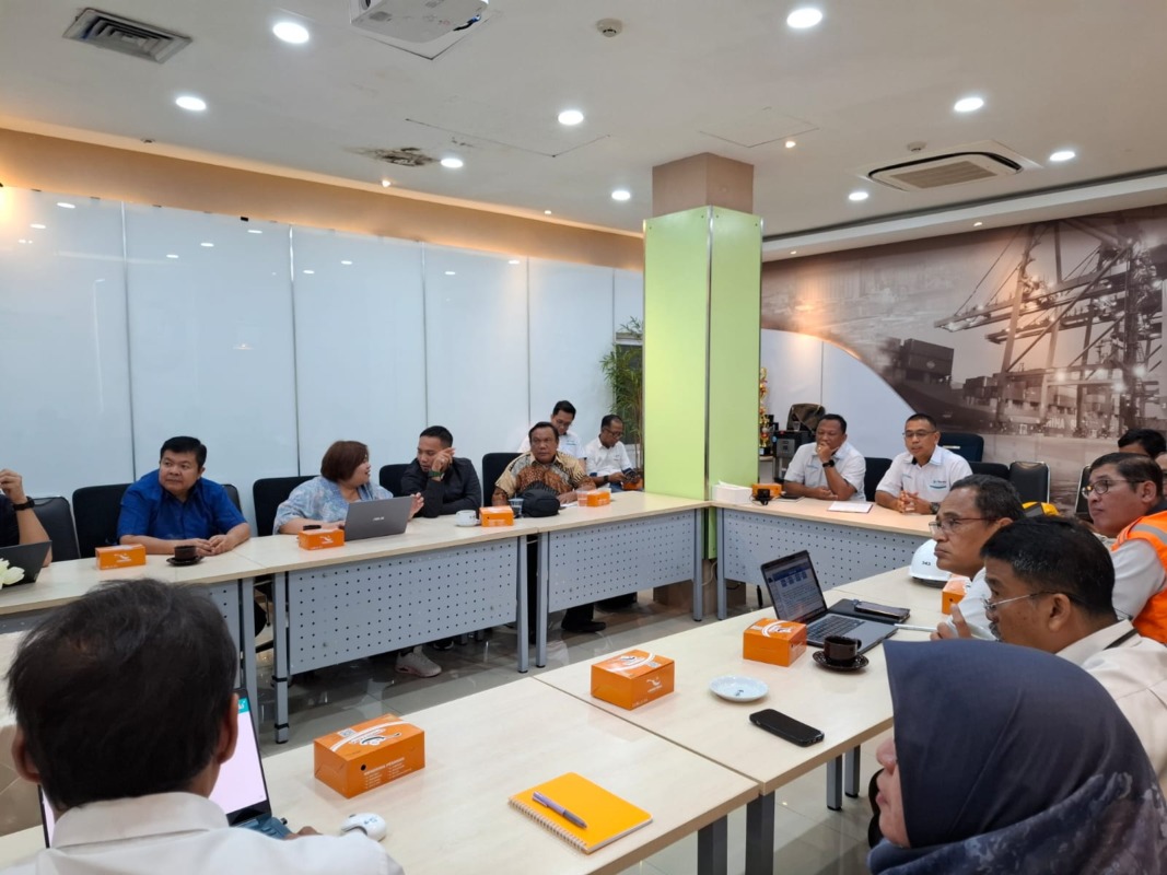 Benchmarking VGM: PT BNCT’s Visit to TPK Koja - PT. Hutchison Ports ...